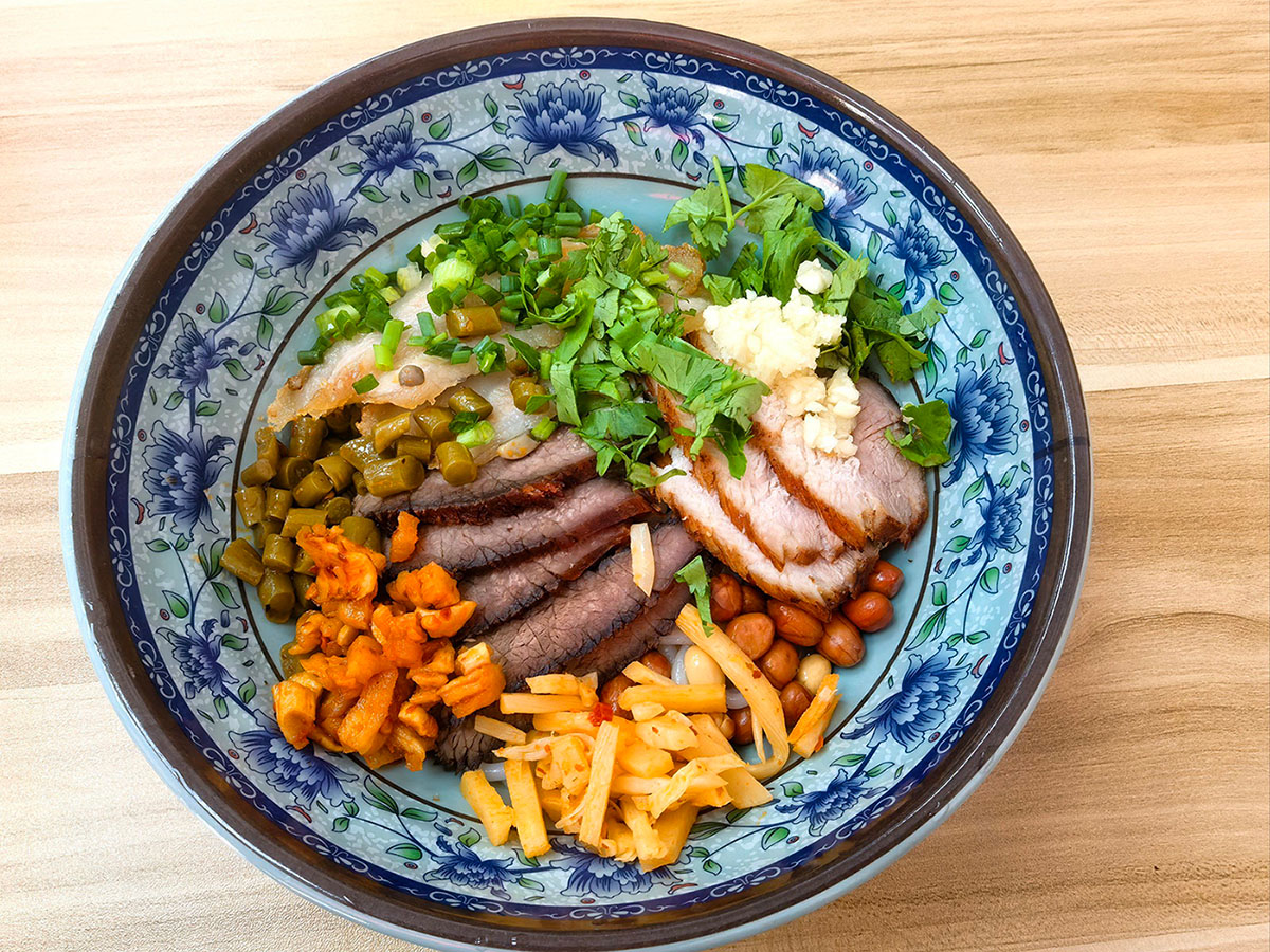 Guilin Food Guide: 12 Must-Try Local Dishes for First-Time Western ...